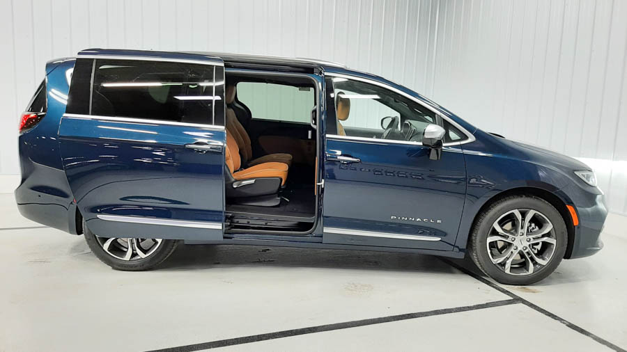 Pre-Order Your Wheelchair Accessible Vehicle from Rollx Vans