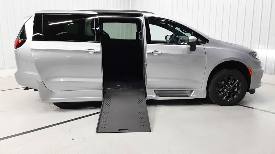 New Handicap Wheelchair Vans For Sale - Rollx Vans