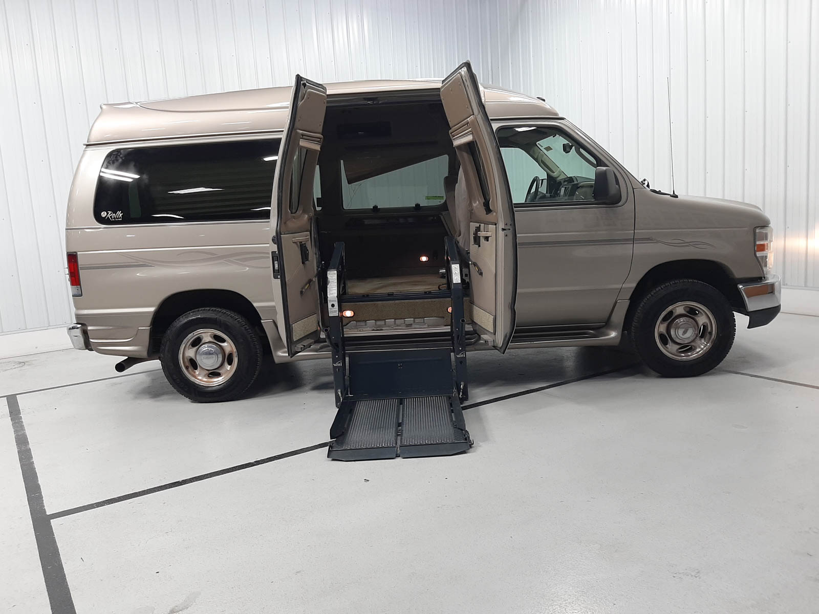 Used Full-Size Wheelchair Vans For Sale | Rollx Vans