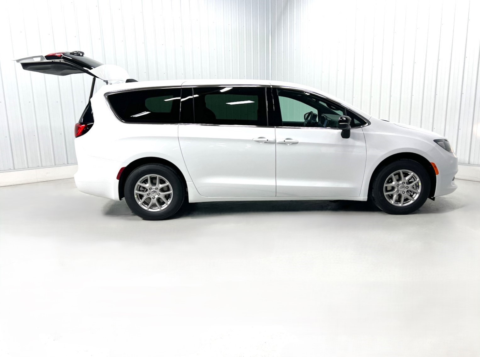 New Handicap Wheelchair Vans For Sale - Rollx Vans