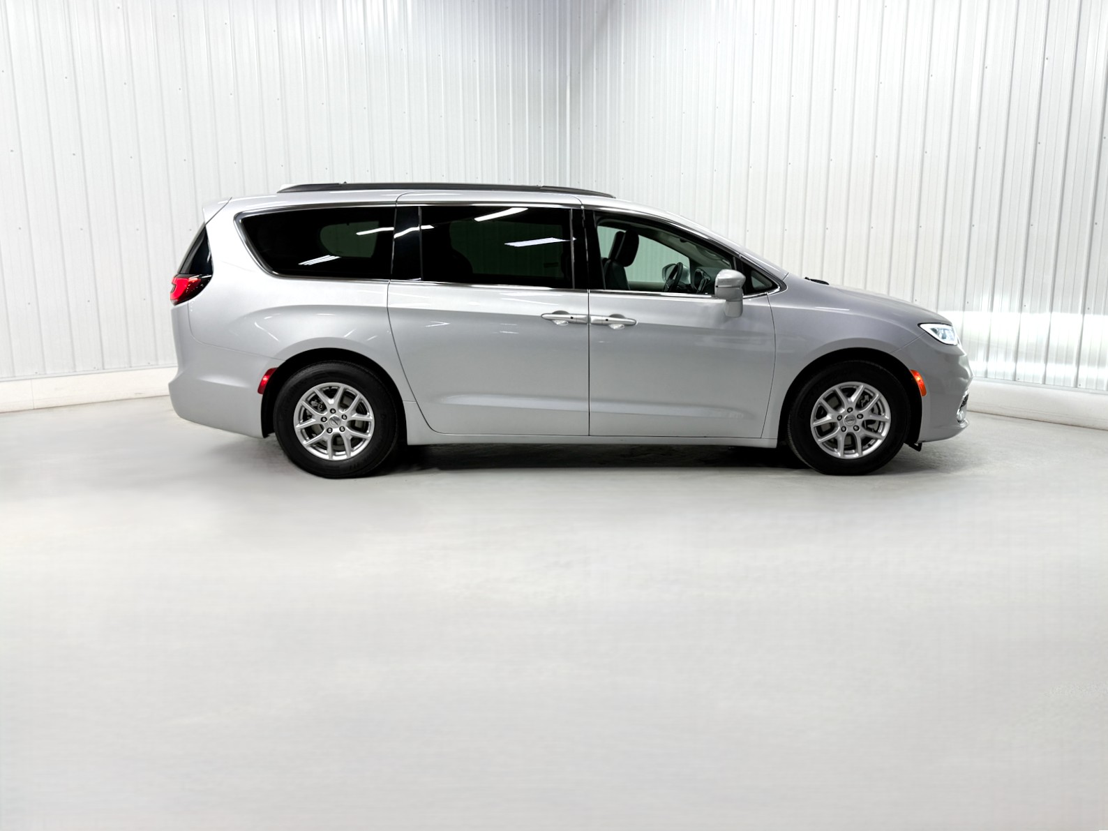 Newconversion 2022 Chrysler Pacifica Wheelchair Van For Sale | #401553 ...